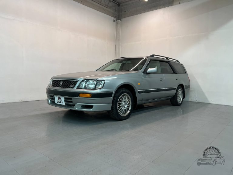 1997 Nissan Stagea RS Four V - JDM Sport Classics