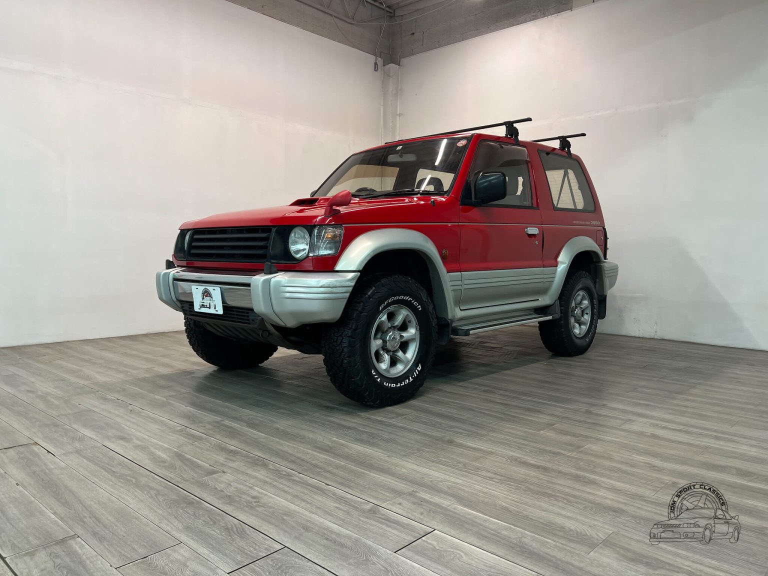 1994 Mitsubishi Pajero XR - JDM Sport Classics
