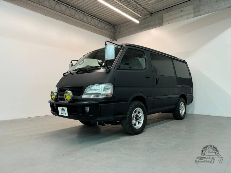 1997 Toyota HiAce Super Custom G - JDM Sport Classics