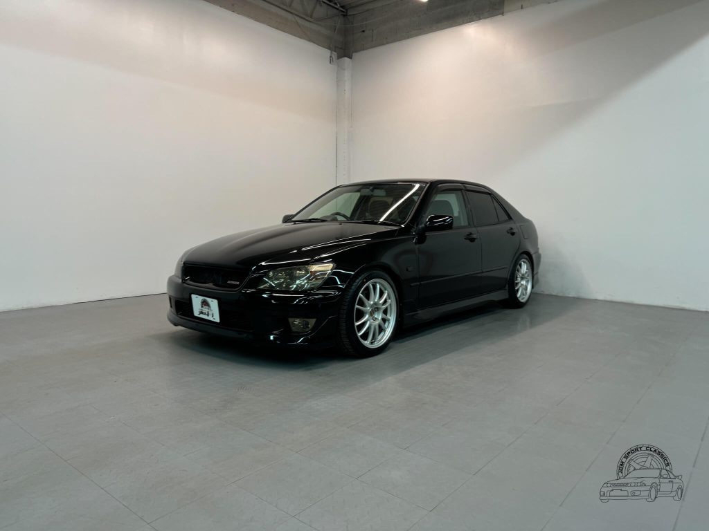 1998 Toyota Altezza RS200 Z Edition - JDM Sport Classics