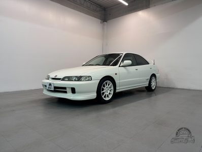 1998 Honda Integra Type R DB8 - JDM Sport Classics